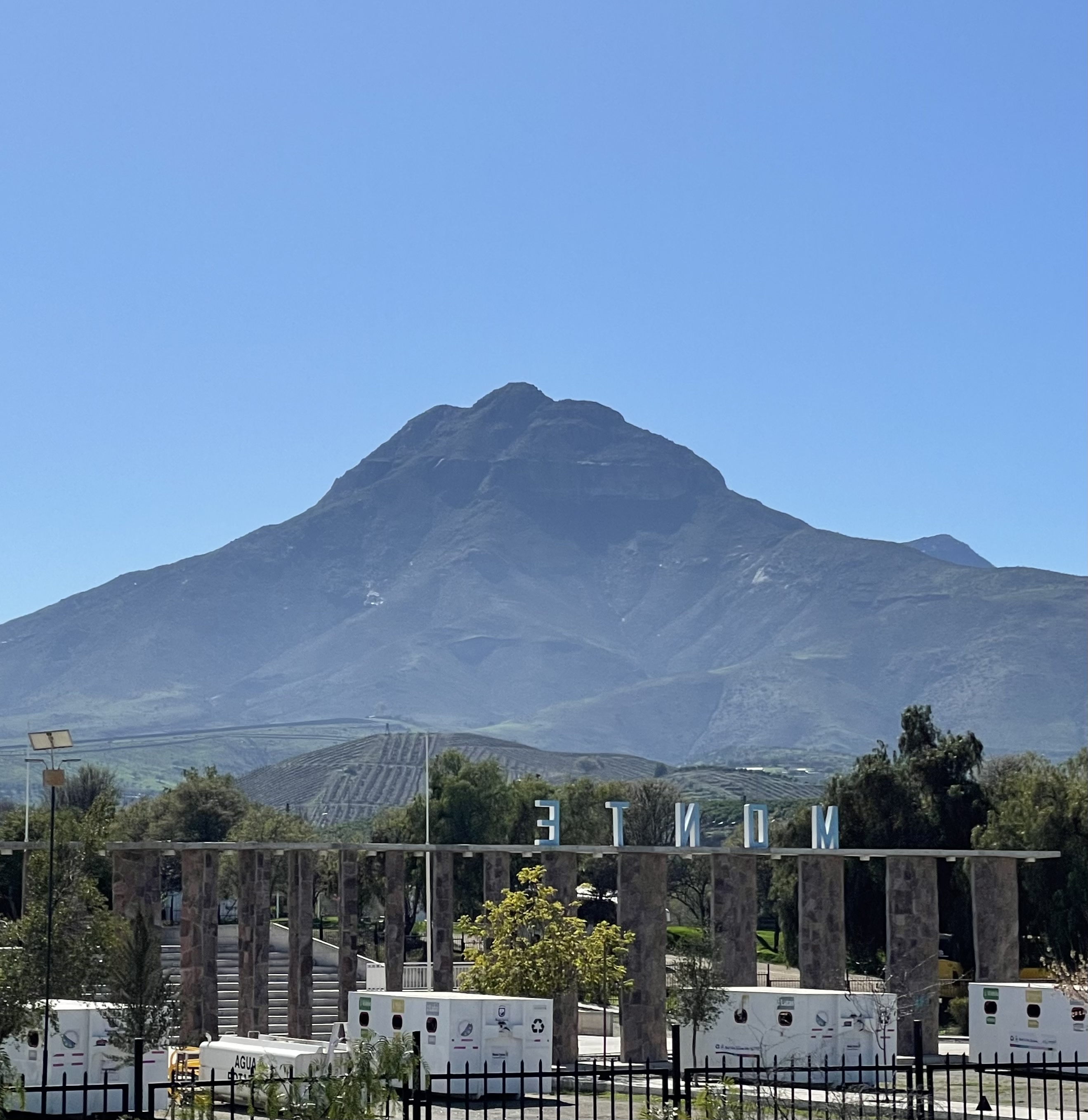 Cerro Guayaquil - Andeshandbook